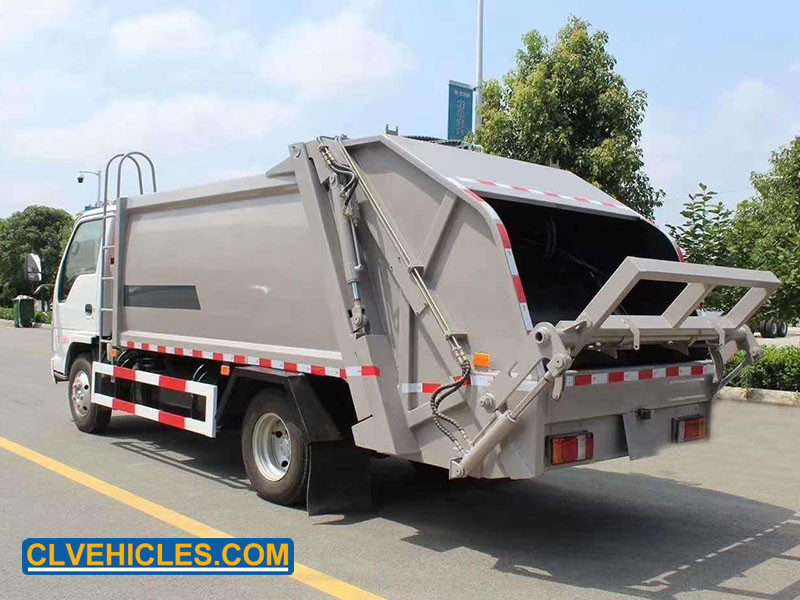 ISUZU N Series Dumpster Delivery Truck Light Duty 5CBM Diesel Powered