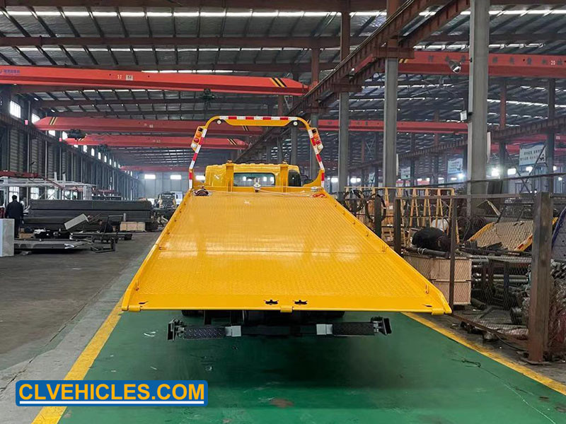 Wheel Lift ISUZU ELF Tow Truck 190hp with High Towing Capacity