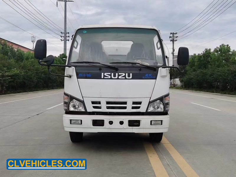 High Pressure Pump Isuzu Water Tanker 5 Ton Capacity 5000 Liters Fuel Tank